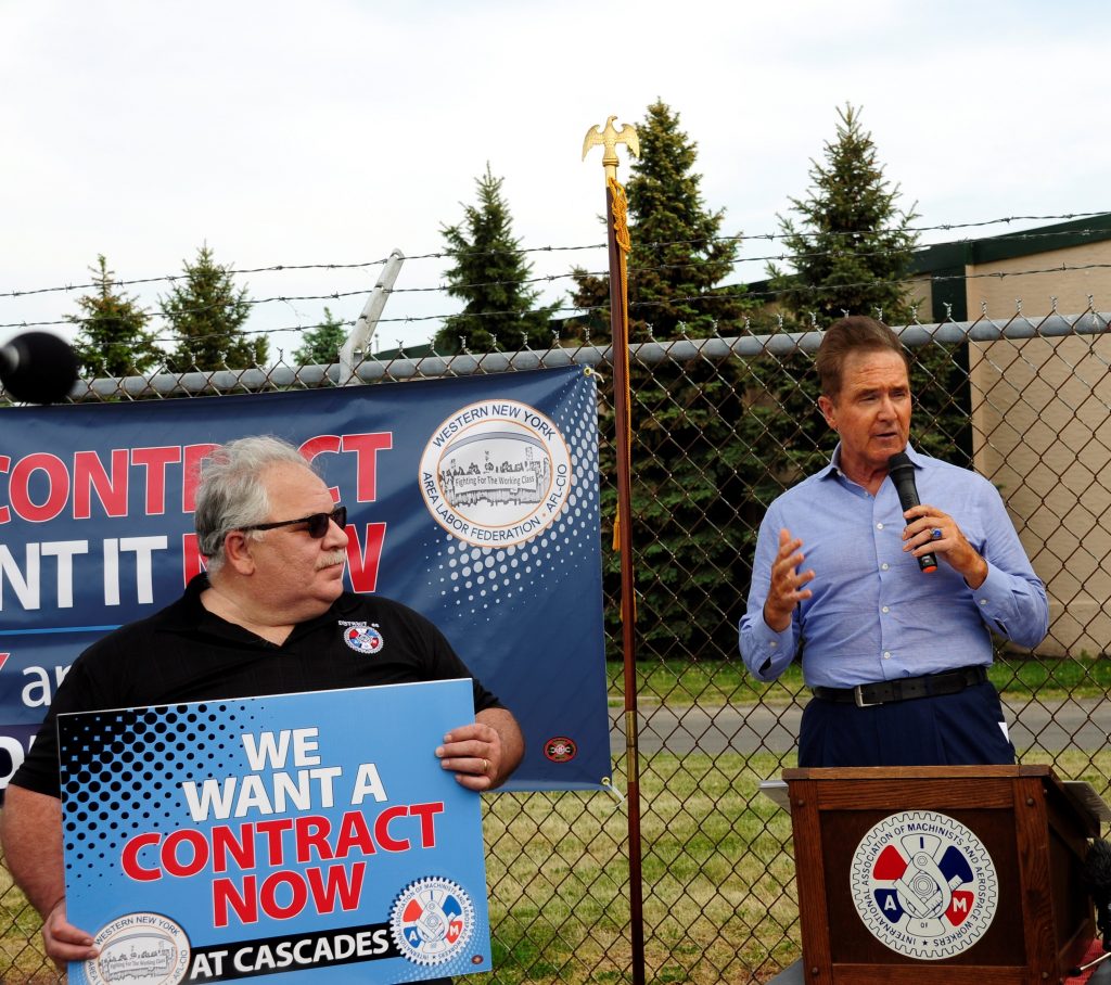 Congressman Higgins, IAM Fight for First Contract at Cascades - IAM Union