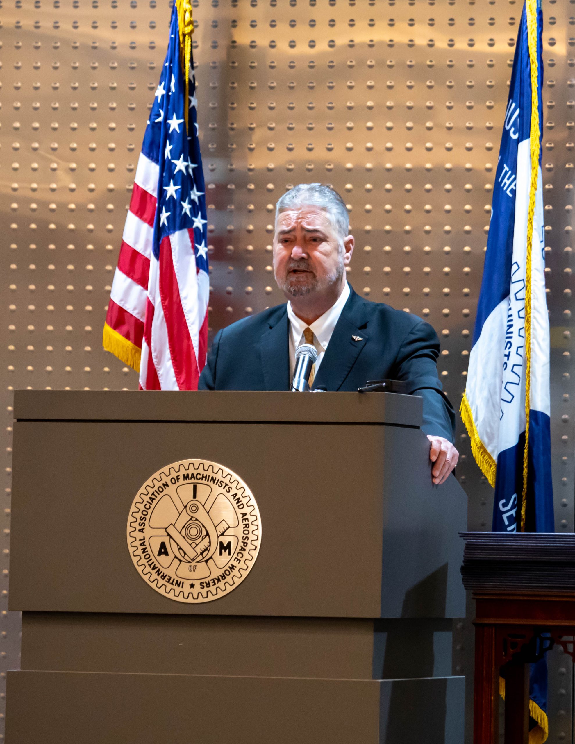 IAM International President Congratulates Union’s New Military Veteran ...