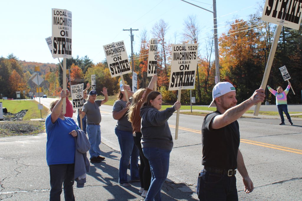 Hundreds of IAM Members at Amphenol Aerospace On Strike for Respect and ...