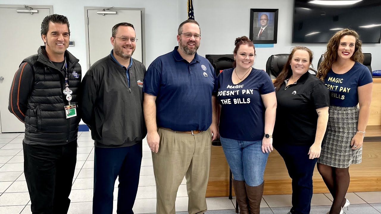 Demanding Dignity at Disney - IAM Union